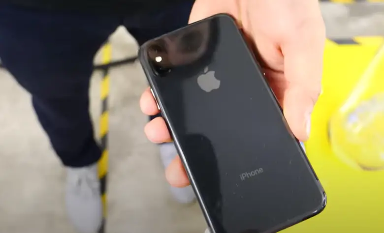 Is the iPhone X Waterproof? - WaterproofWiki